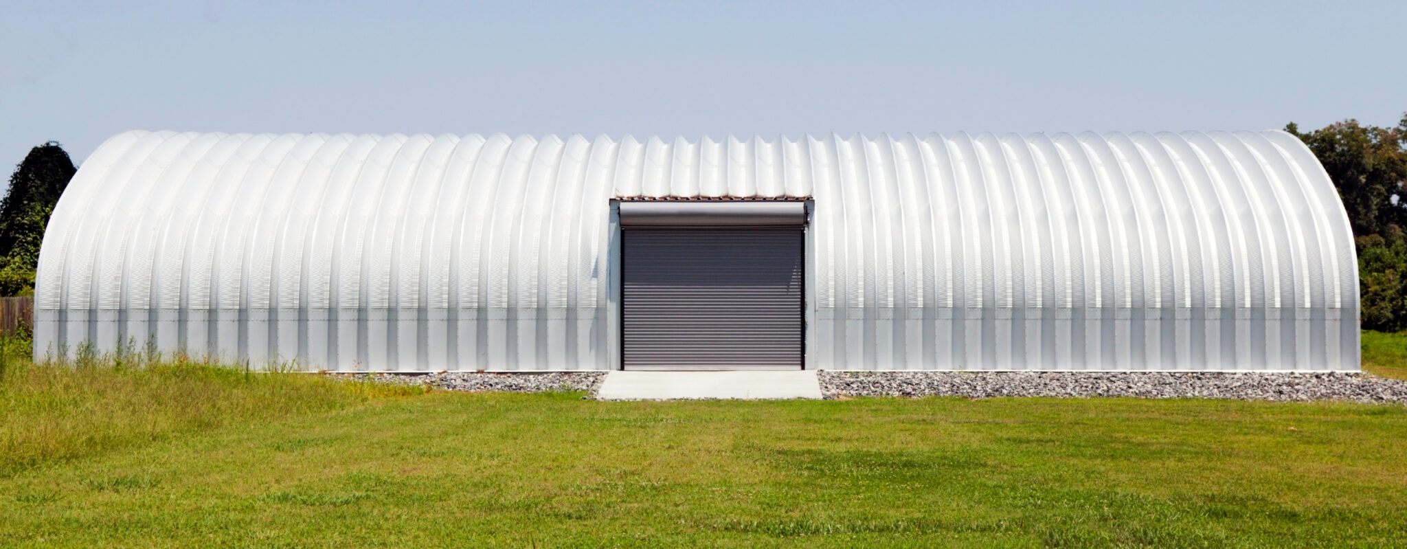 Building The Perfect Tractor Shed: 6 Top Ideas