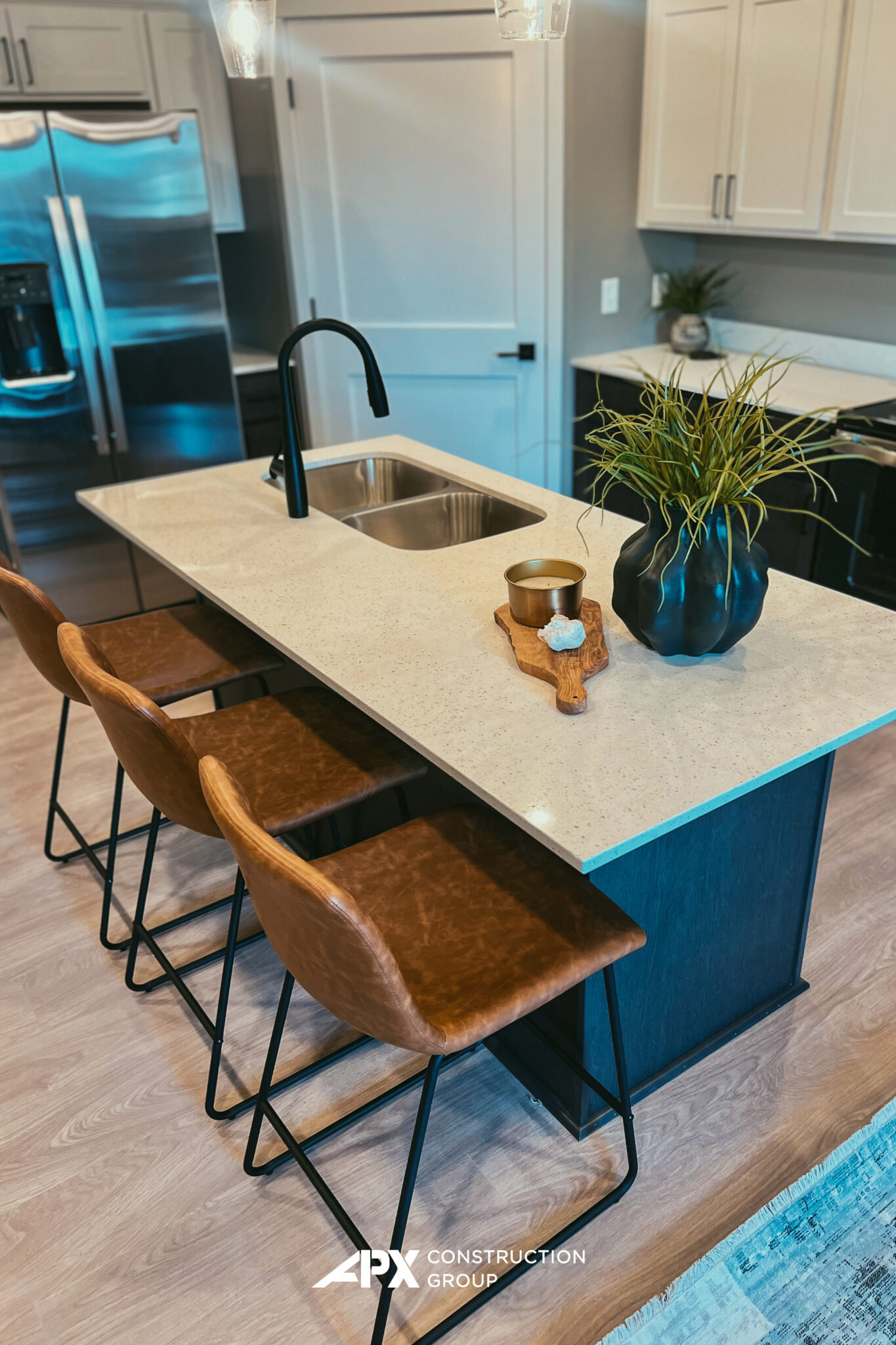 Build An Apartment Complex In 10 Steps: A Guide