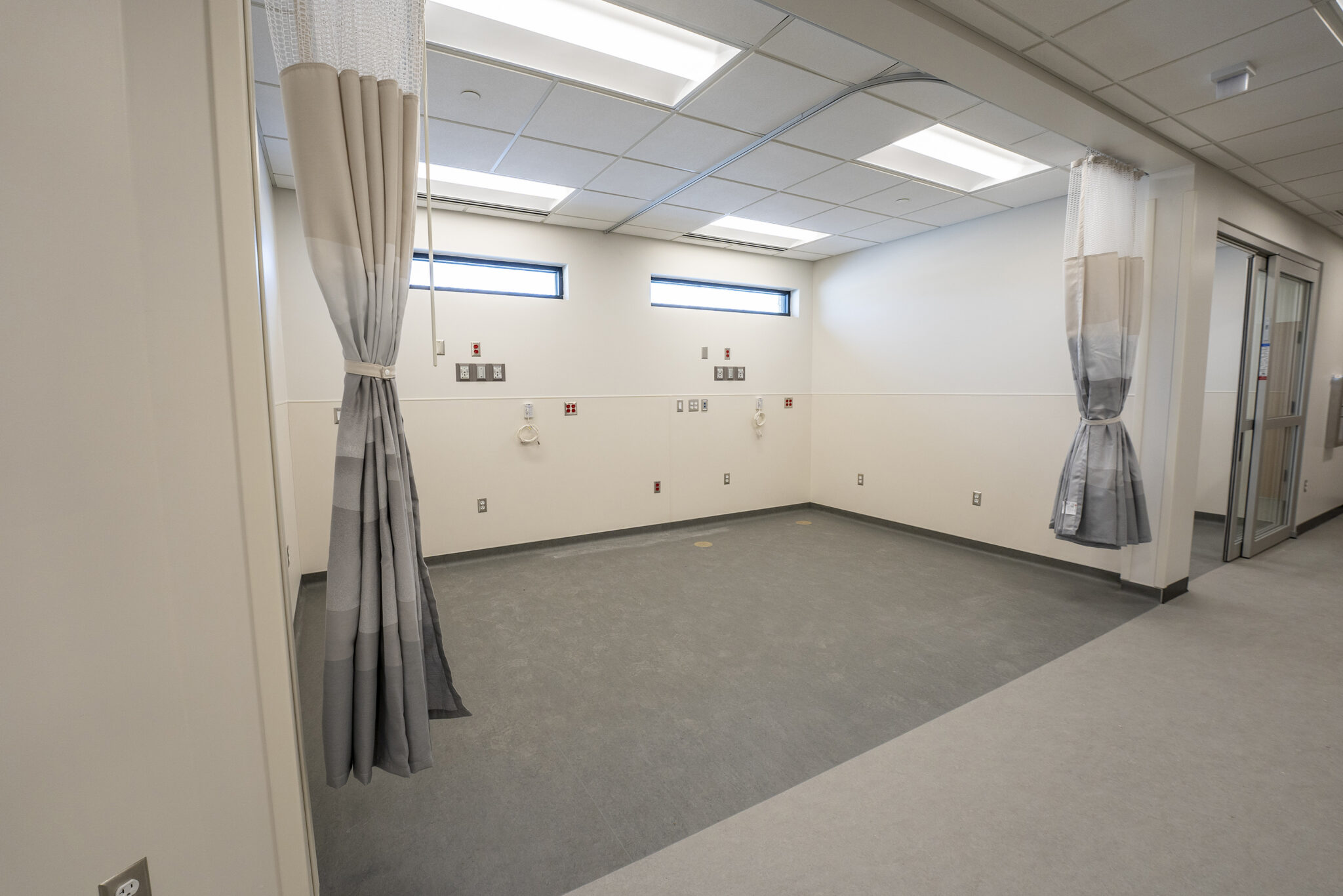 5 Essential Things Medical Office And Surgery Center Construction ...
